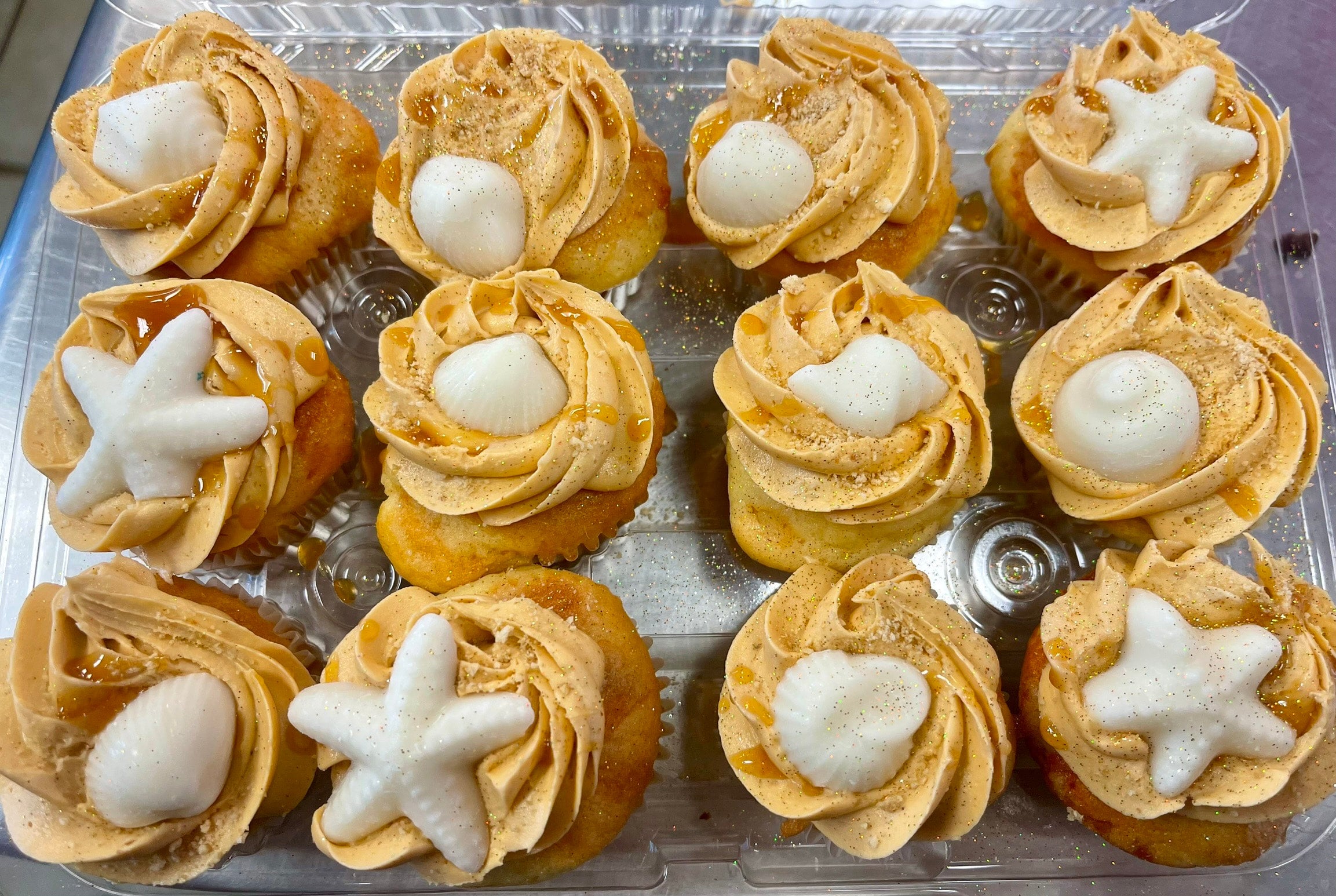 1 dozen mini sea salt & caramel cupcakes | Coccadotts Cake Shop ...